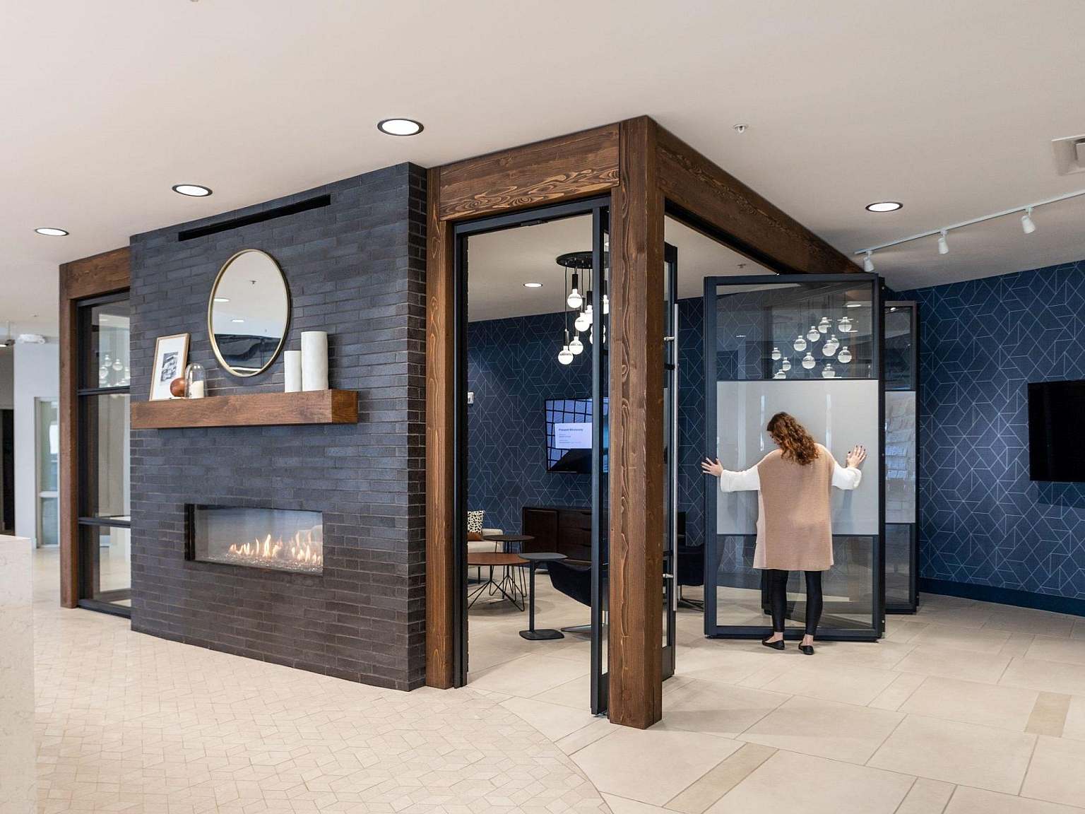 GL Seaman & Company | DIRTT Solutions