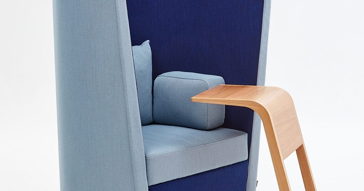 GL Seaman & Company | Riley Table